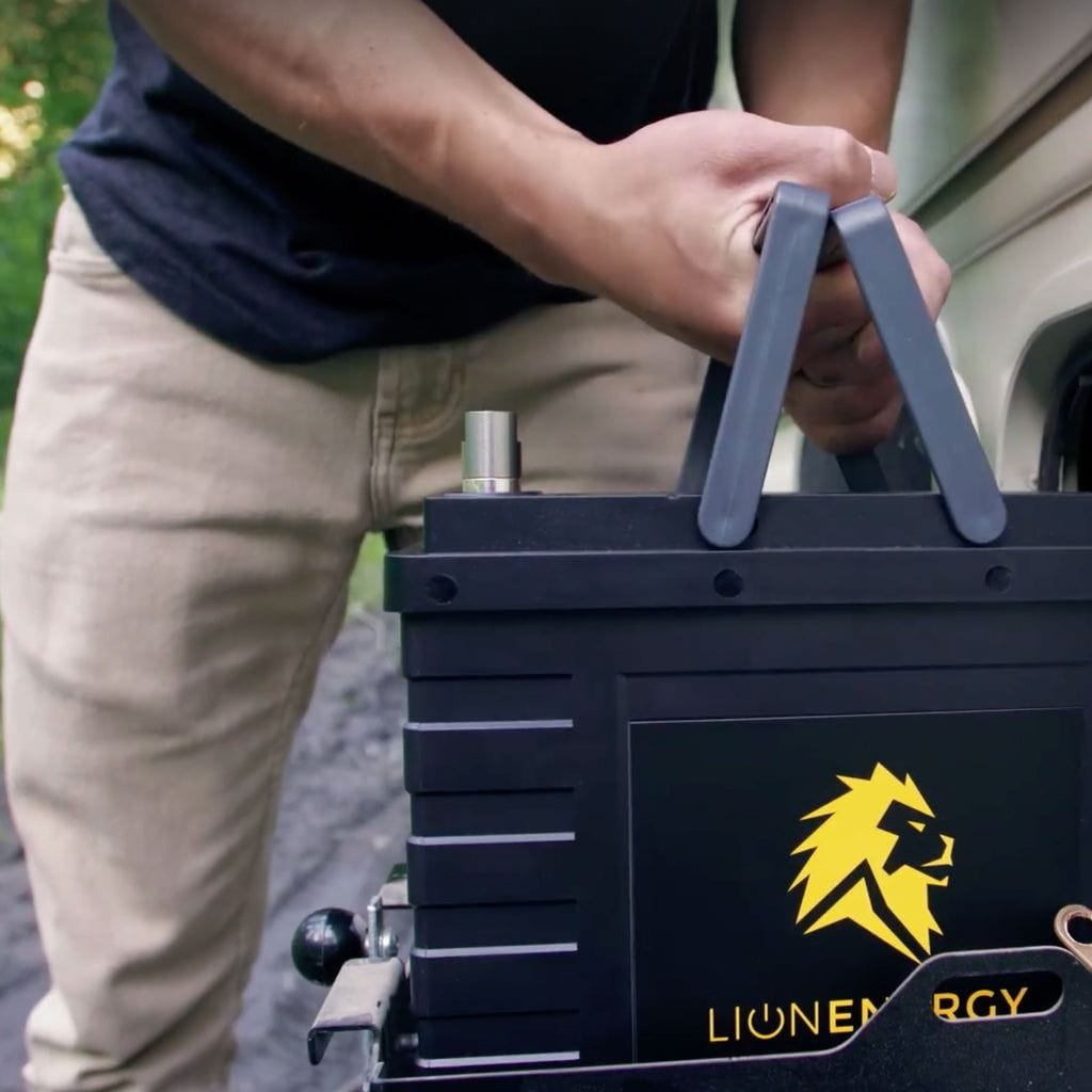 Lion Energy UT 1300 BT Portable Battery | 1344Wh | LiFePO4 Battery ...